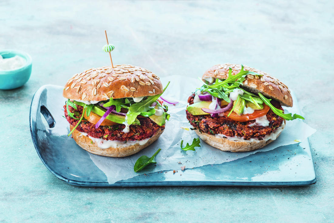 Vegan burger z cizrny a fazolí | Recepty na každý den